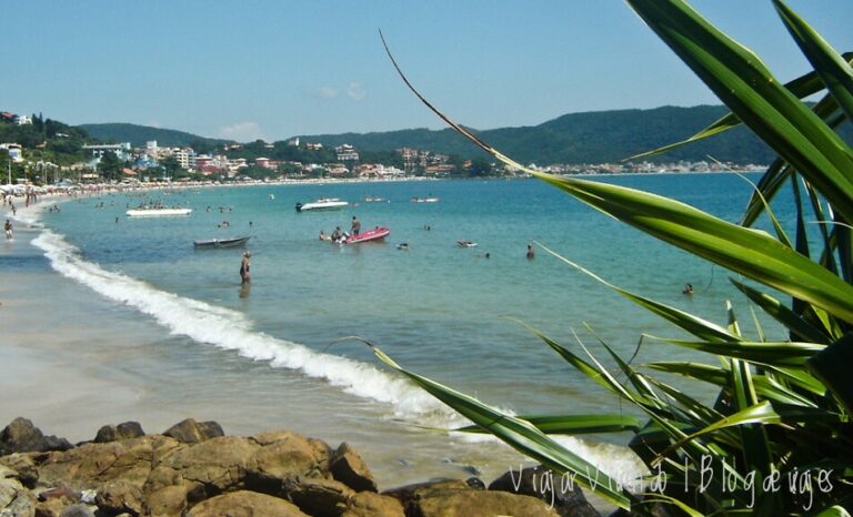 Qué hacer, donde alojarse y mejores playas de Bombas y Bombinhas ...